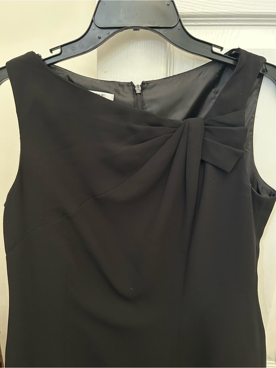 Evan Picone | Dresses | Evan Picone Black Sleeveless Dress With Front ...